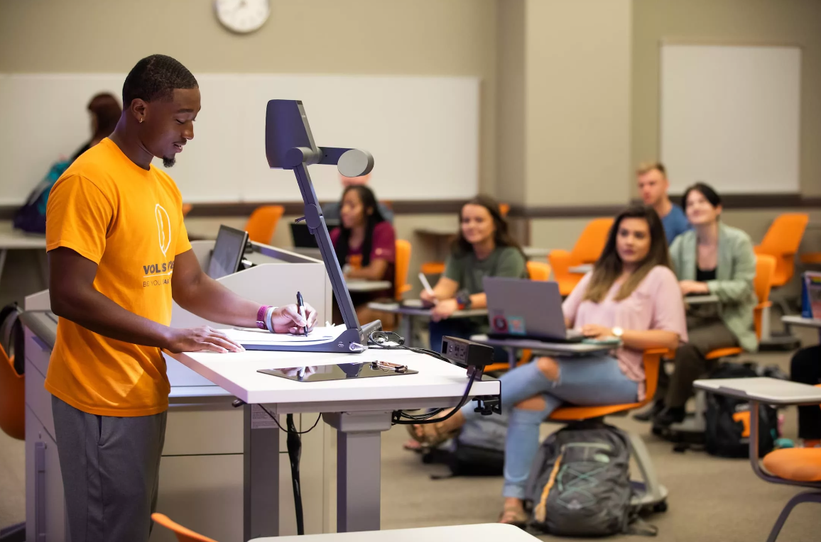 Vol 101: Online Introduction to UT - First-Year Experience